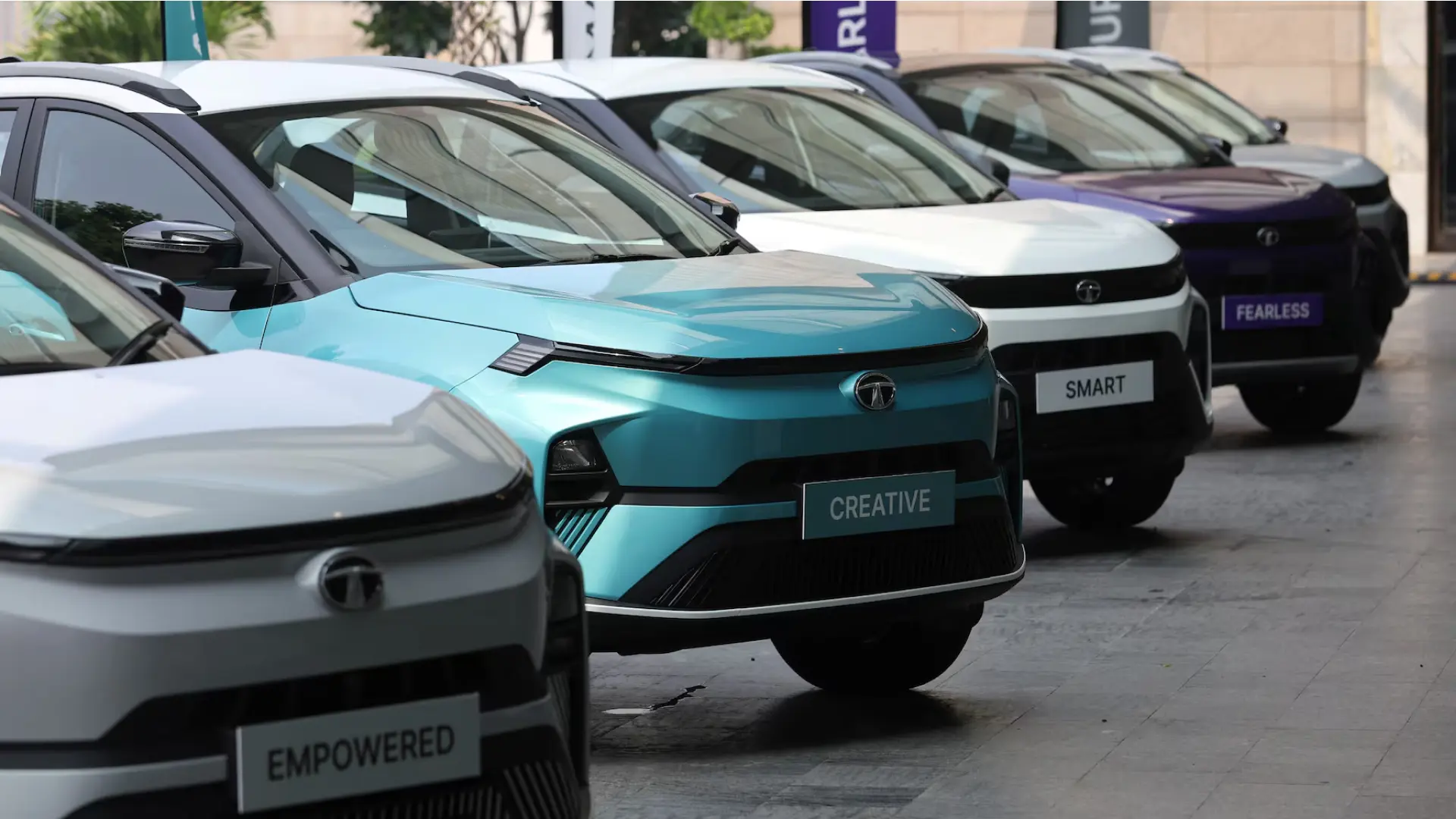 Automating Vehicle Service Requests with RFID based Scanning